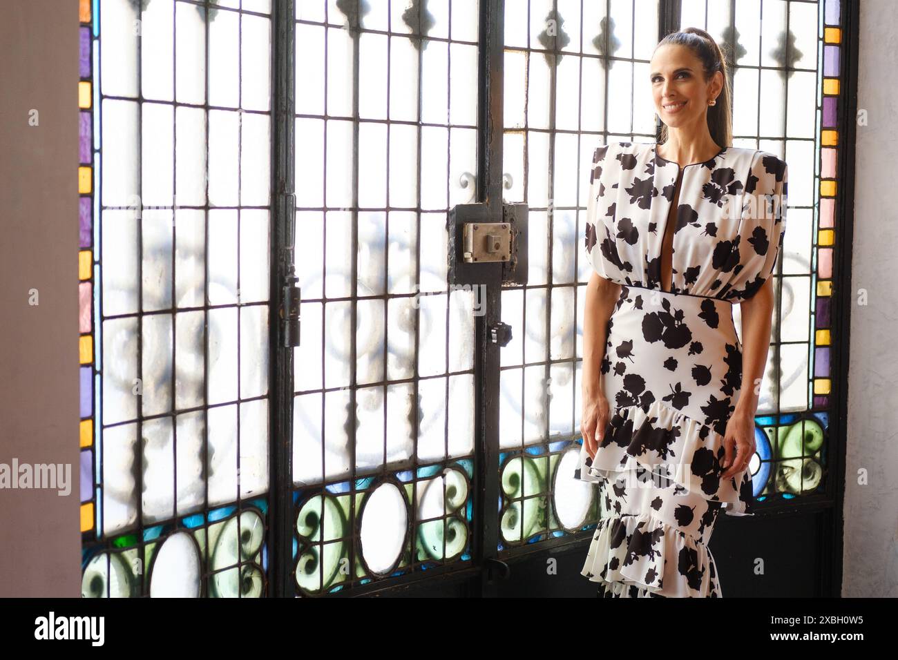 The singer Nuria Fergo presents María Dolores Pradera's album in "Toda ...