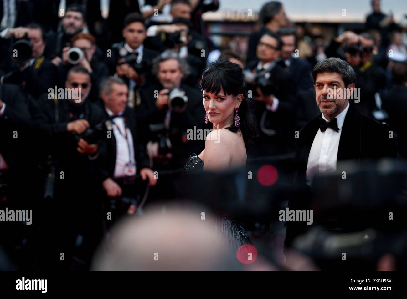 CANNES, FRANCE - MAY, 14: Eva Green, Greta Gerwig, Omar Sy, Hirokazu ...