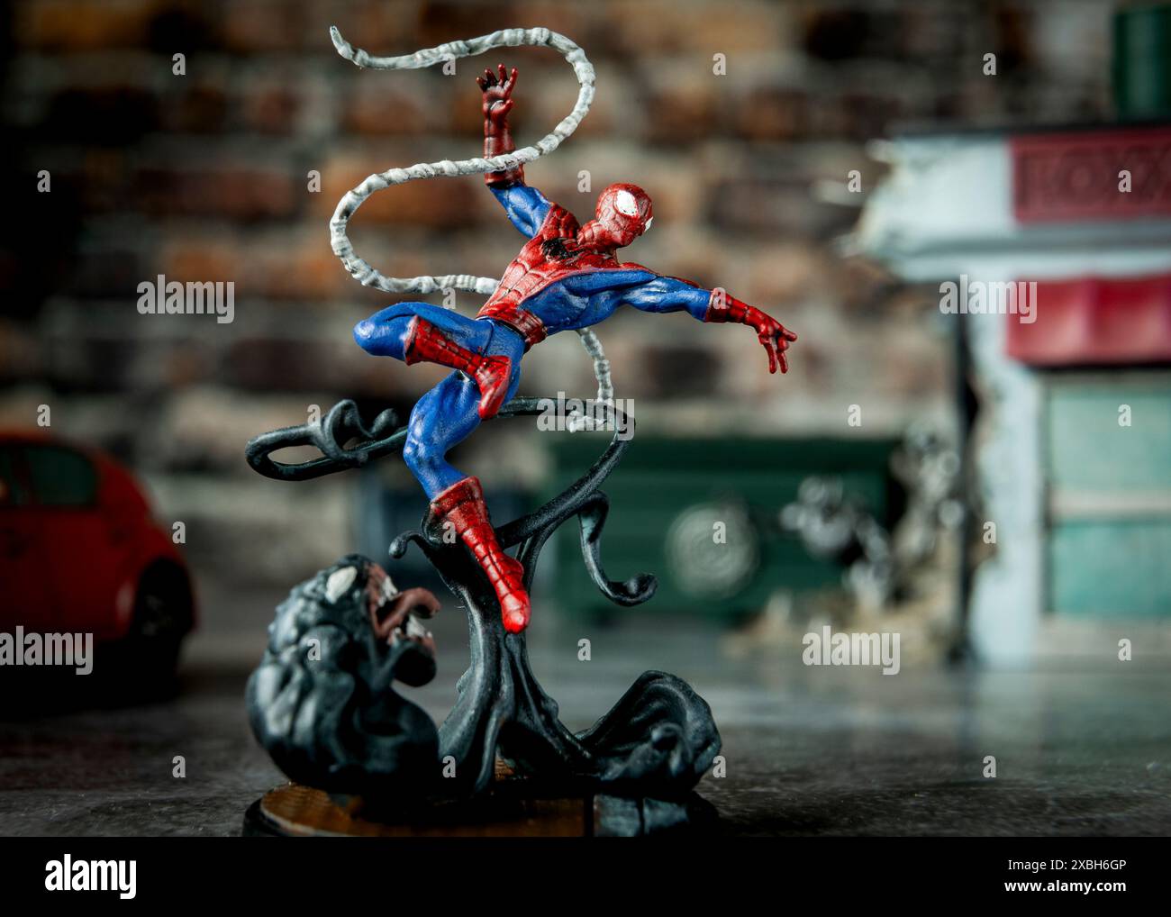 Venom marvel hi-res stock photography and images - Alamy