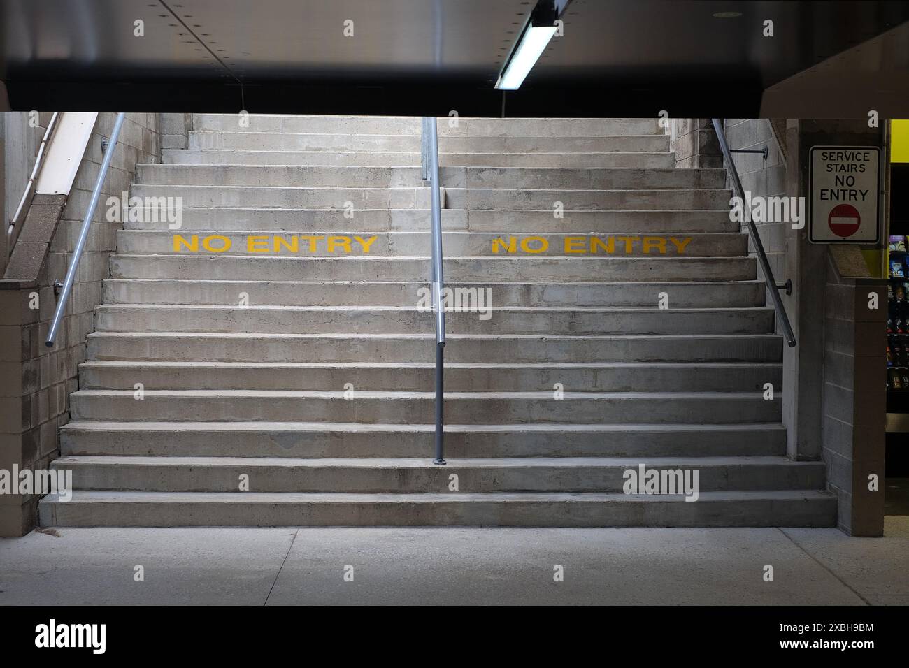 To an unseen exterior location hi-res stock photography and images - Alamy