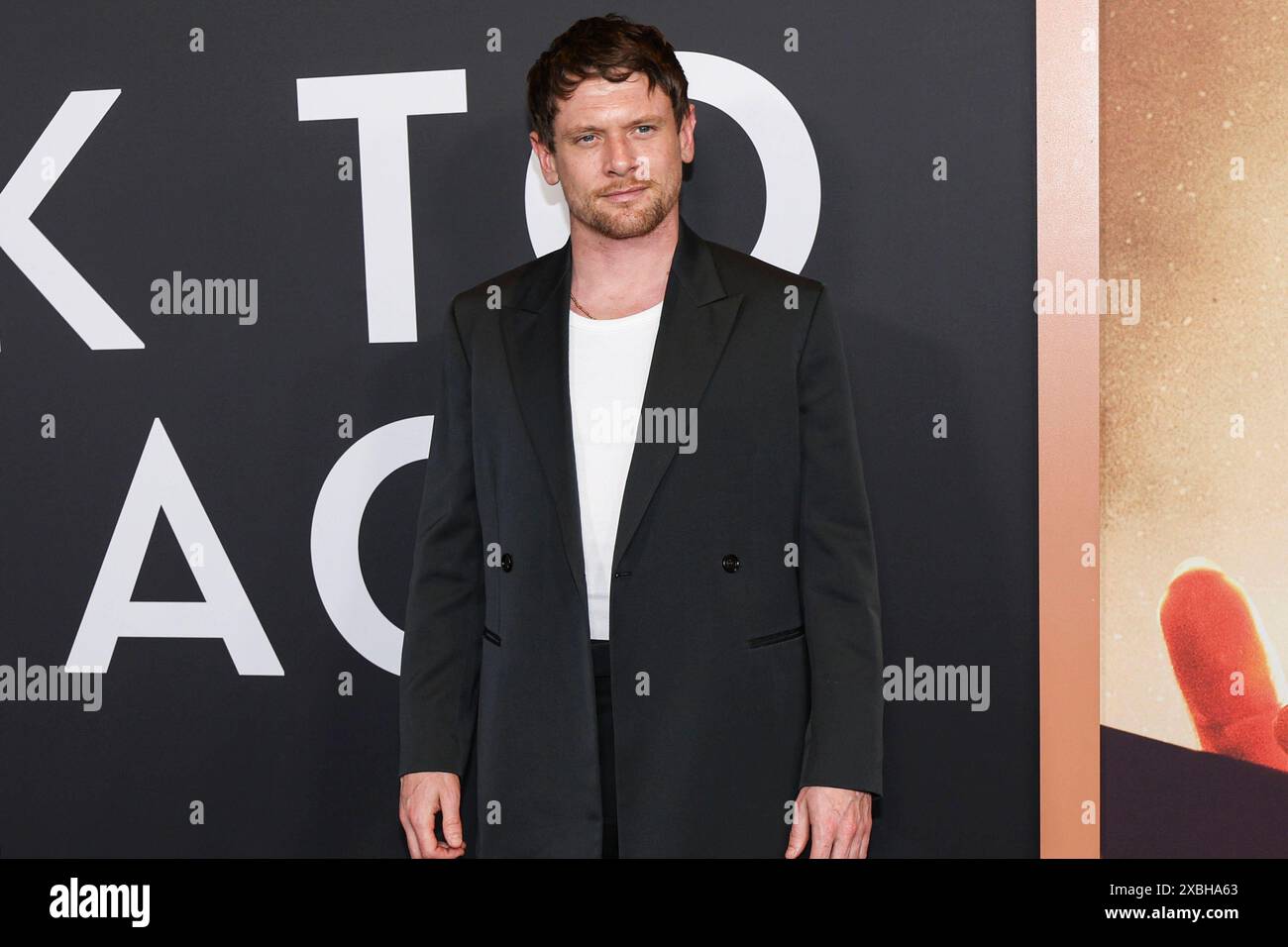 Jack O Connell bei der Premiere des Kinofilms Back to Black im AMC ...