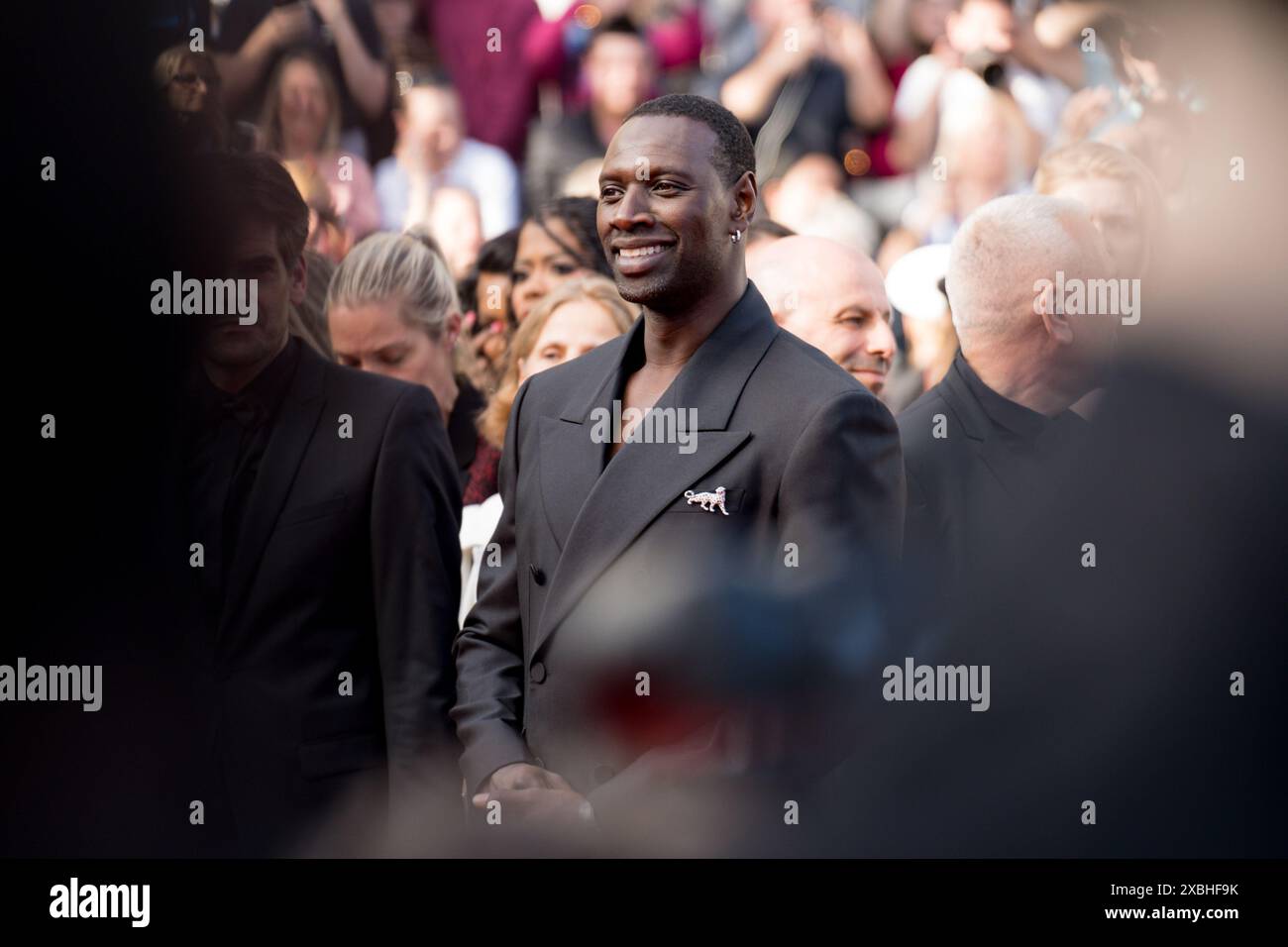 CANNES, FRANCE - MAY, 16: Greta Gerwig and Omar Sy attend the carpet of ...