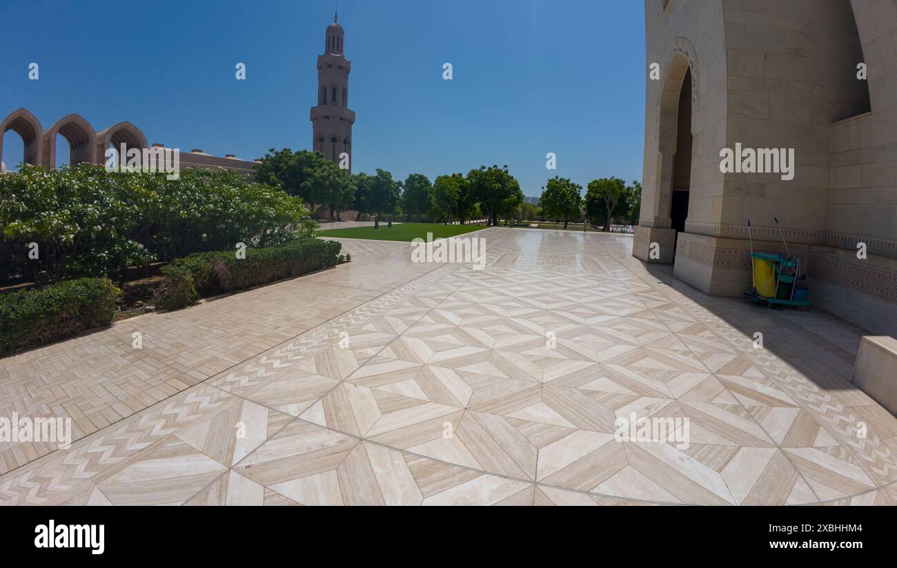 Photography of sultan Qaboos mosque in Oman Muscat during spring sunny ...