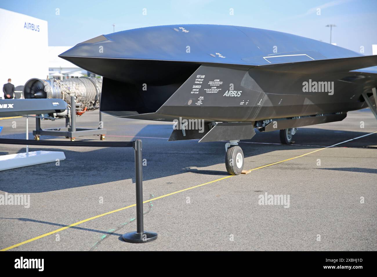 Wingman-Drohne von Airbus. Das Modell des Wingman-Projektes wurde ...