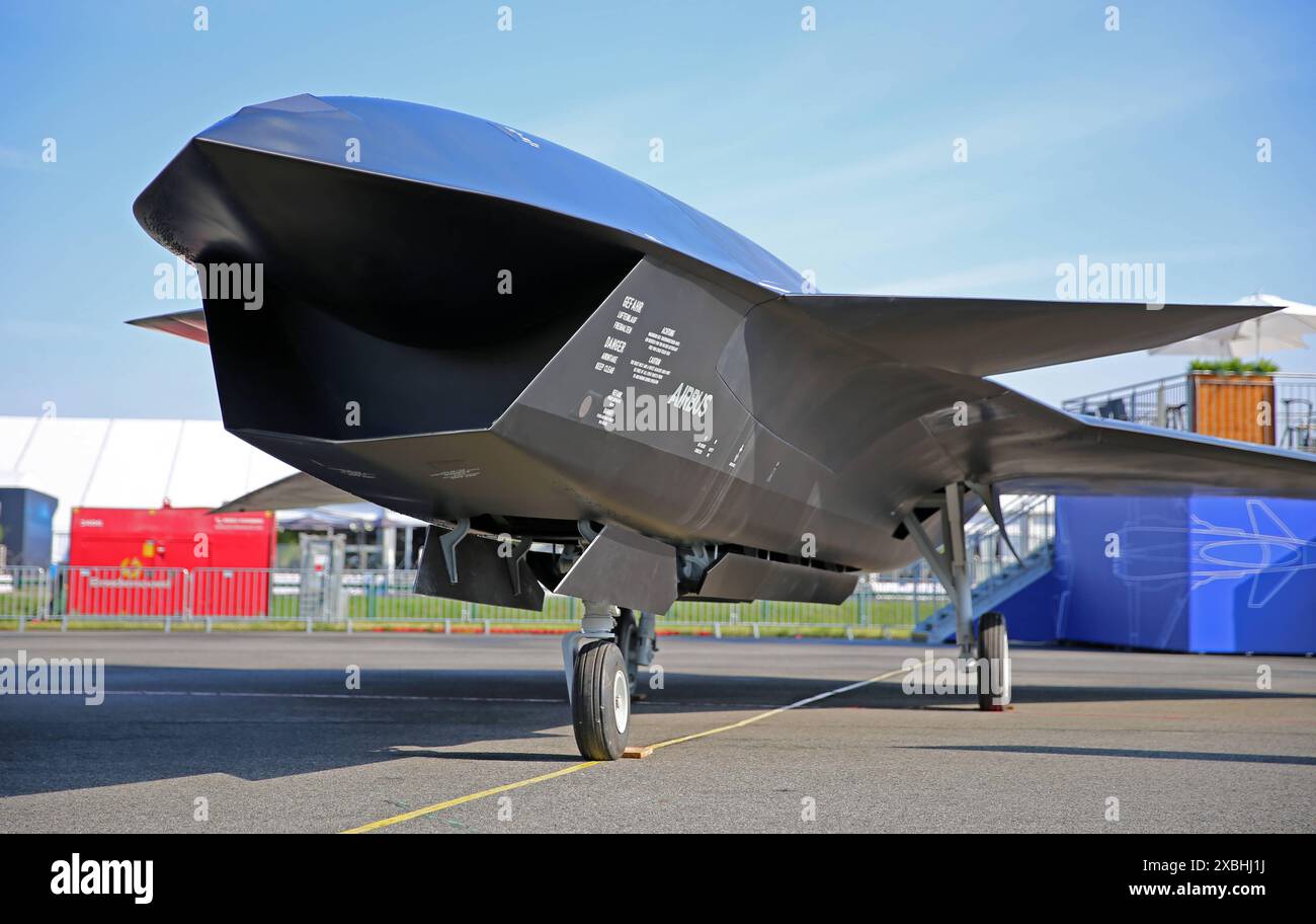 Wingman-Drohne von Airbus. Das Modell des Wingman-Projektes wurde ...