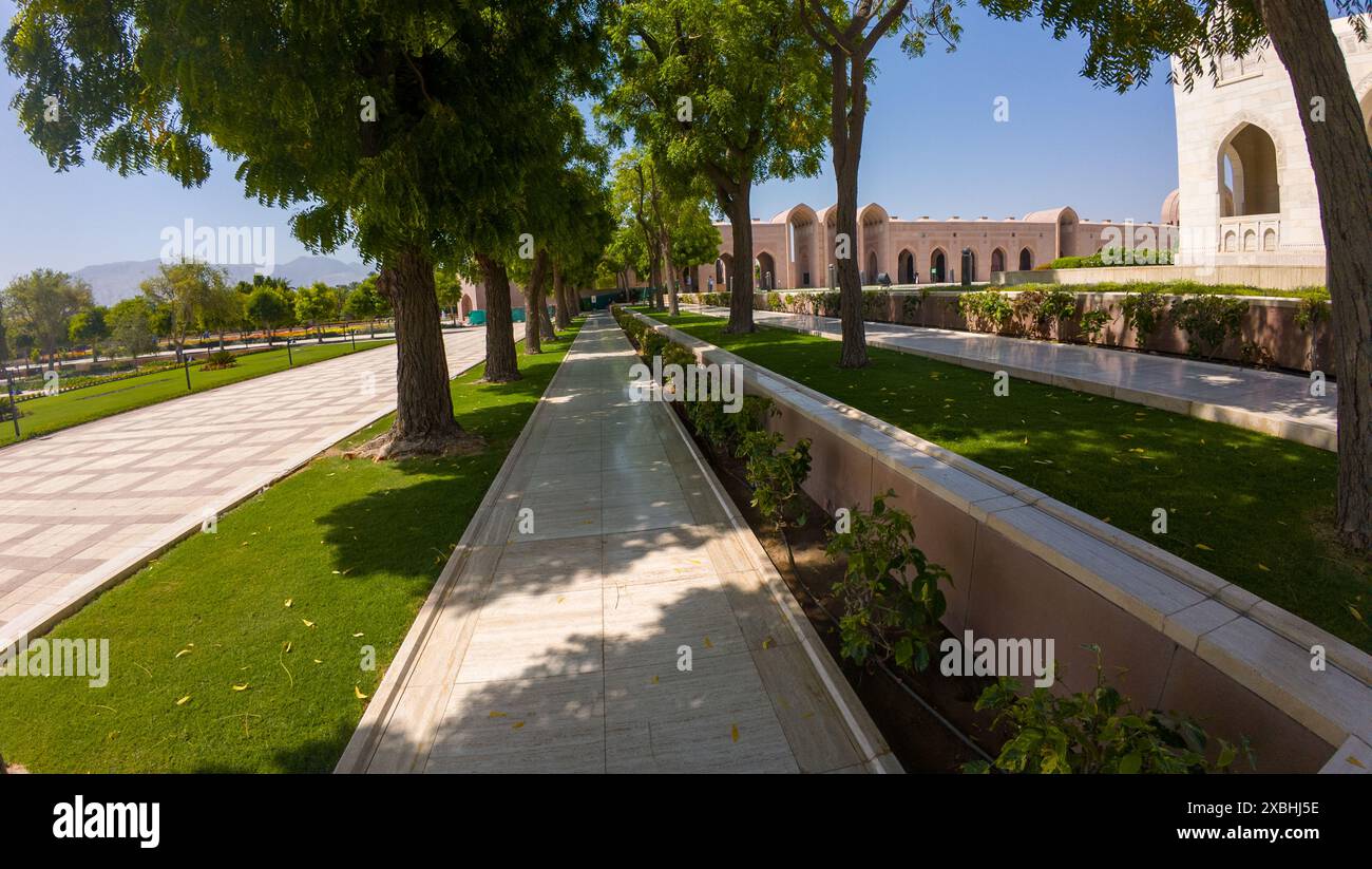Photography of sultan Qaboos mosque in Oman Muscat during spring sunny ...