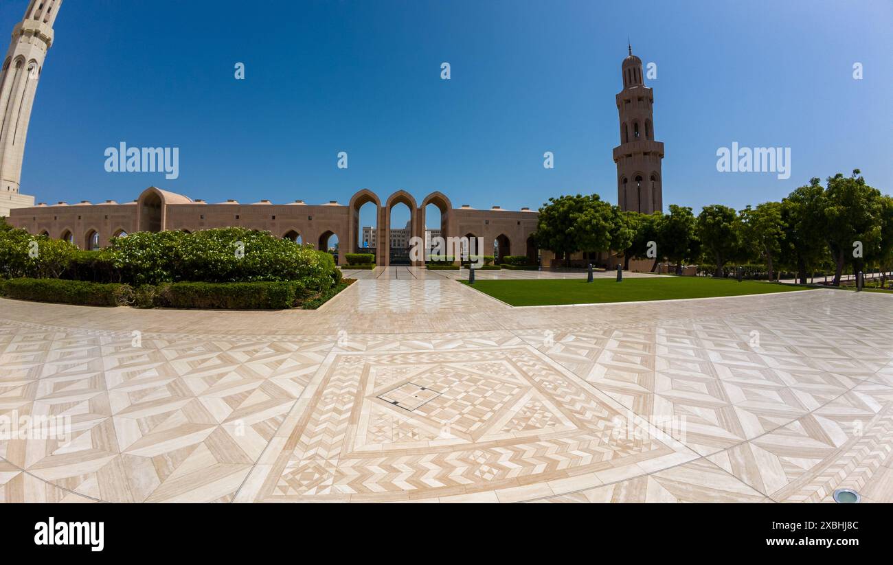 Photography of sultan Qaboos mosque in Oman Muscat during spring sunny ...