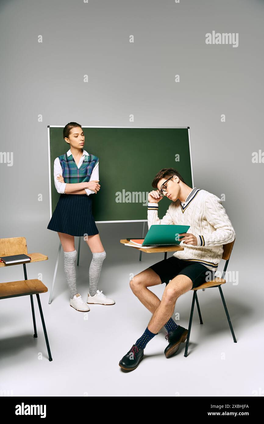 Scholars sit hi-res stock photography and images - Alamy