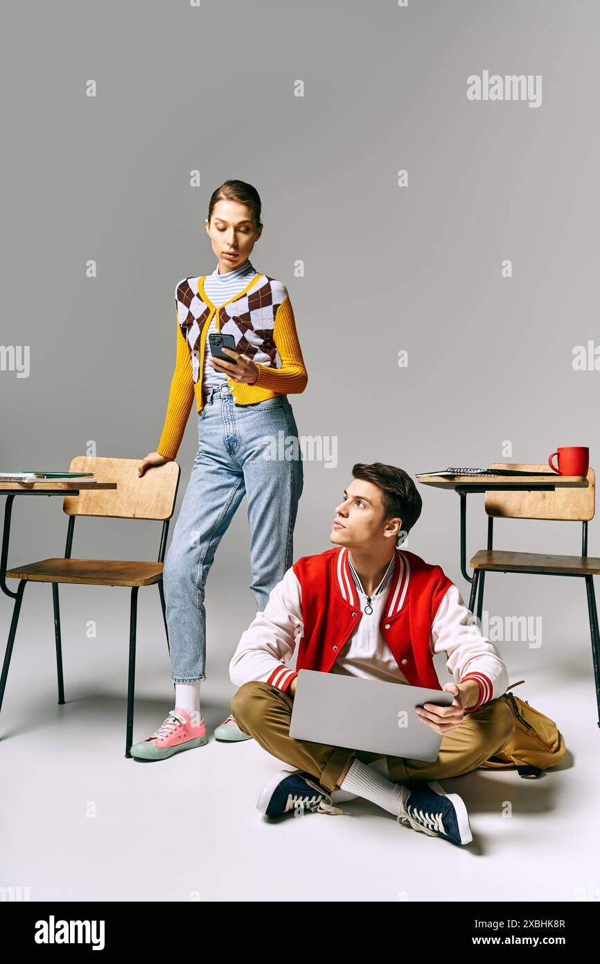 Students sit on floor classroom hi-res stock photography and images - Alamy