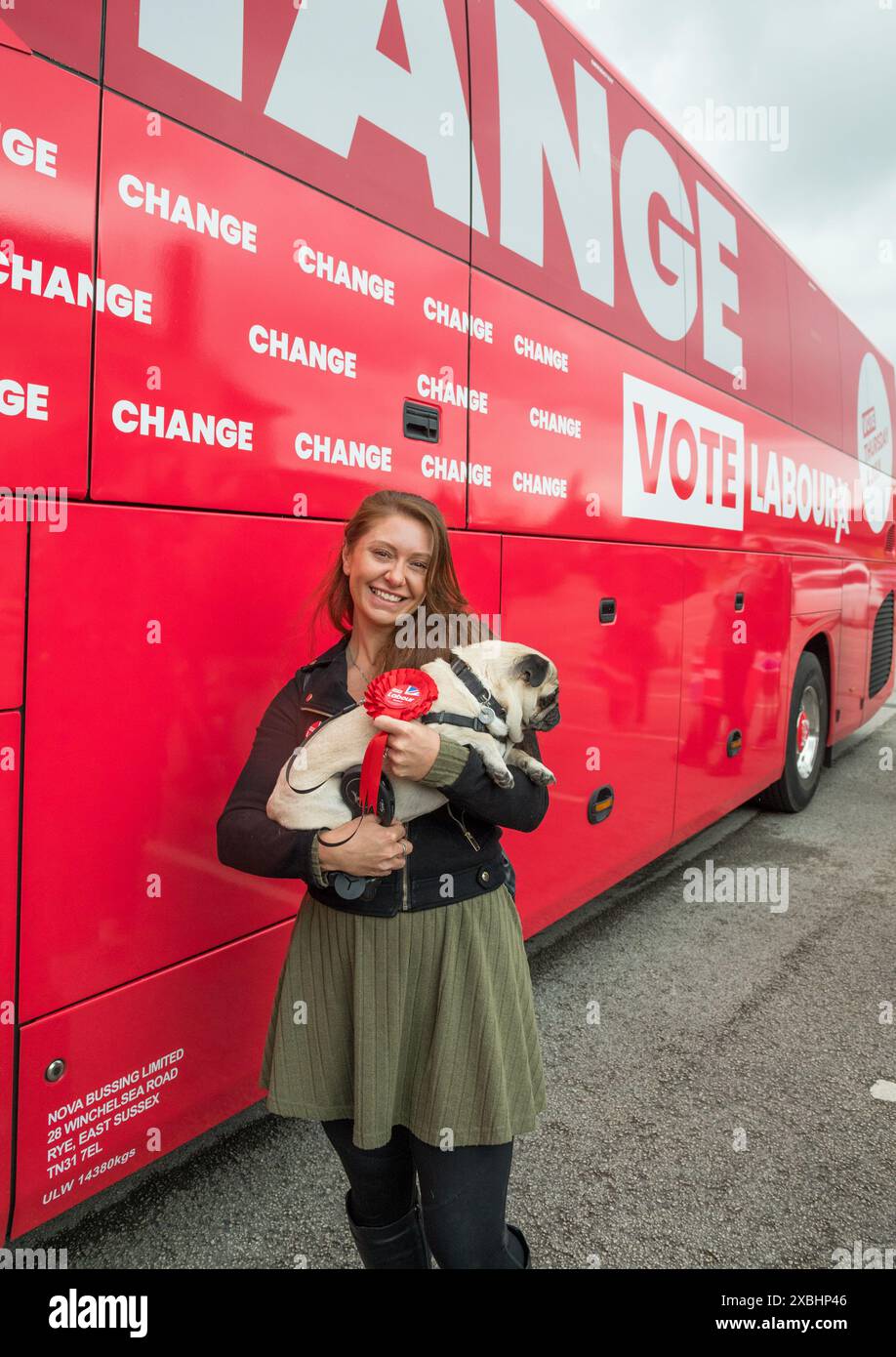 Labour party campaign bus 2024 hi-res stock photography and images - Alamy