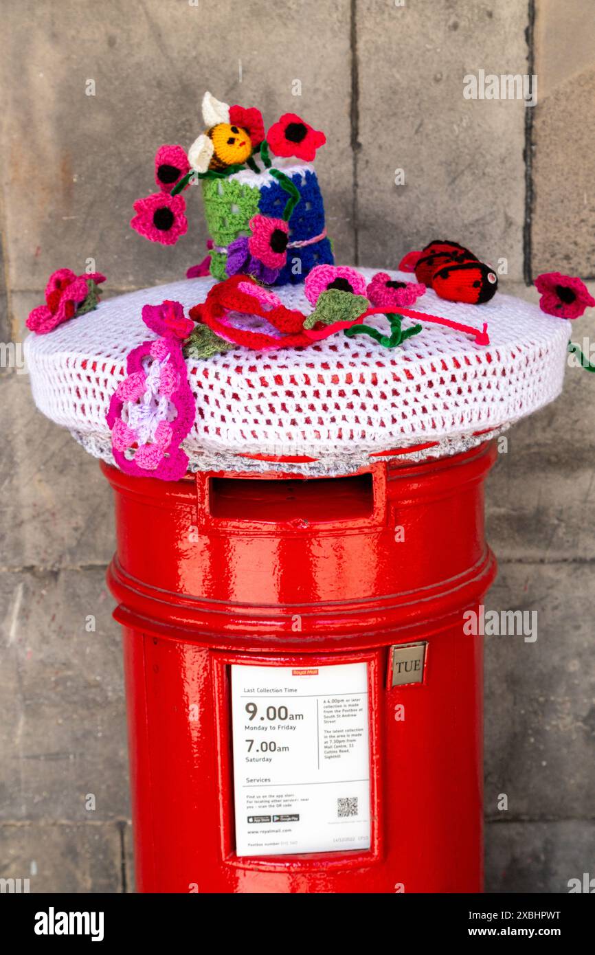 knitted / crocheted post box topper in Edinburgh Stock Photo - Alamy