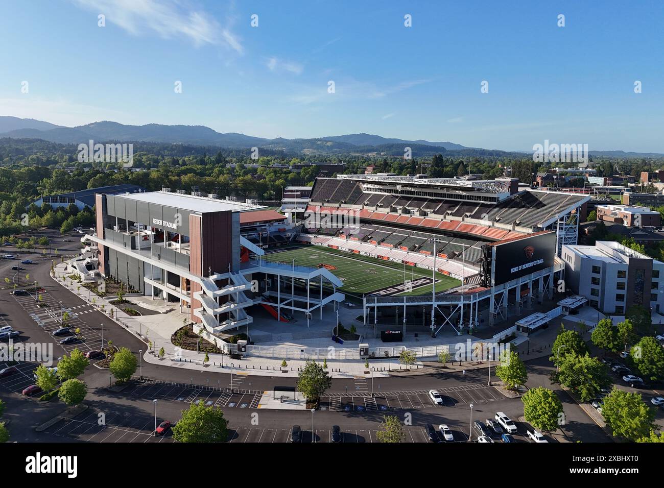 Aerial view corvallis oregon hi-res stock photography and images - Alamy