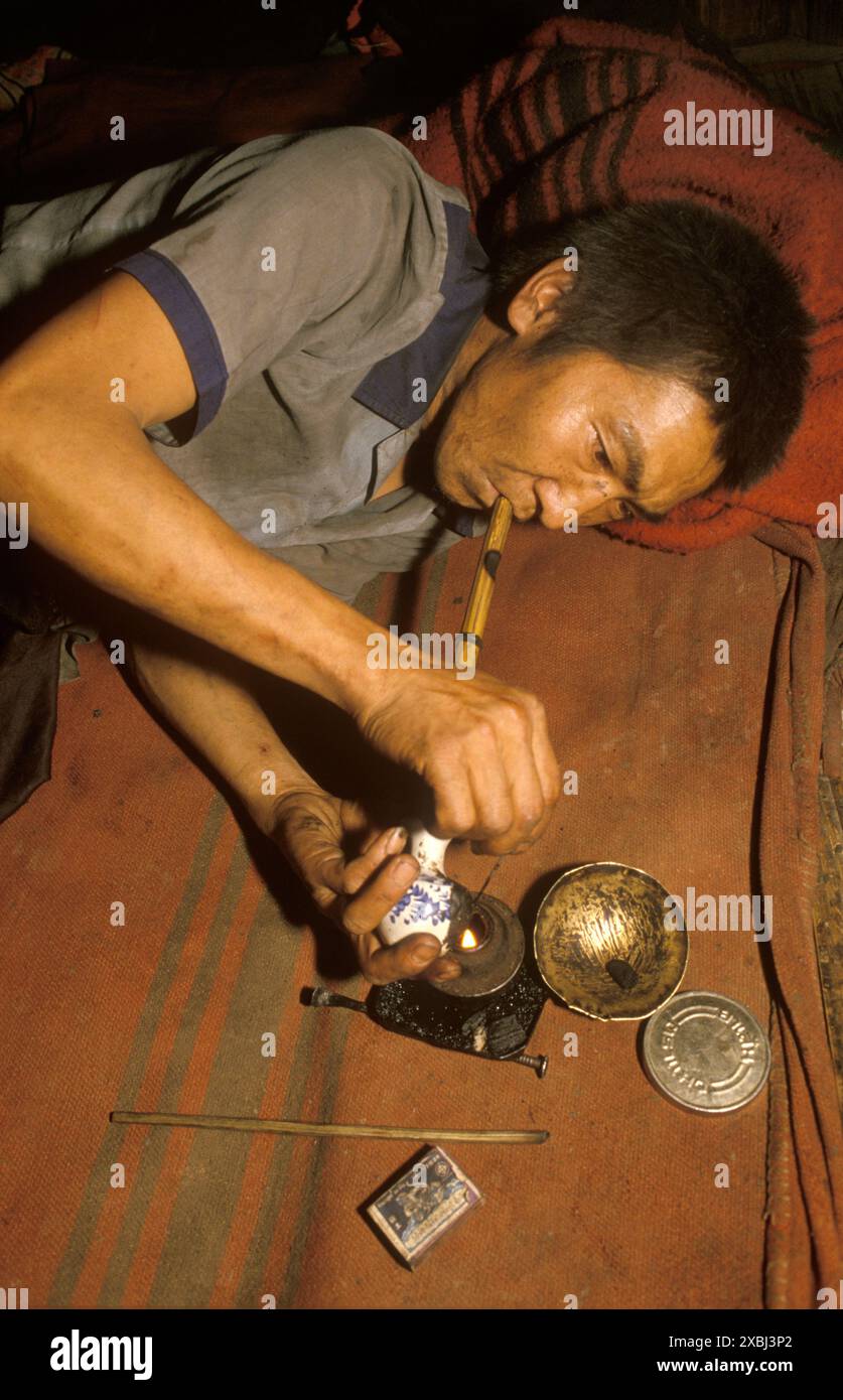 Opium pipe hi-res stock photography and images - Alamy