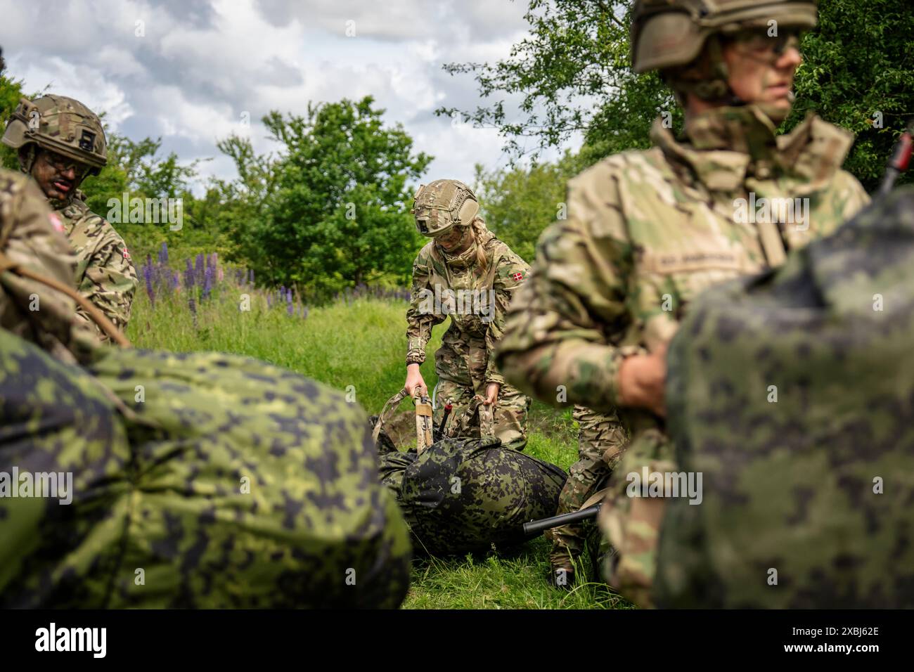 Conscripts from The Royal Life Guards during REX-tour at Kulsbjerg ...