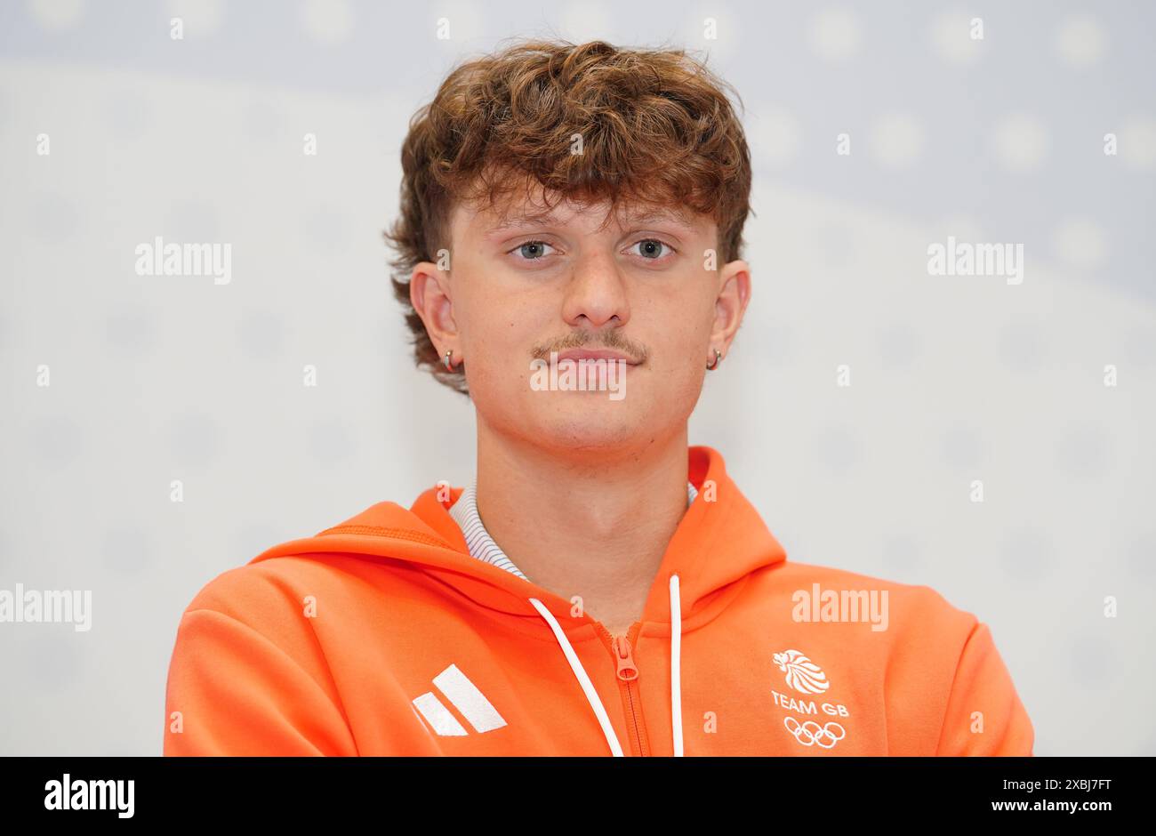 Jonathan marshall hi-res stock photography and images - Alamy