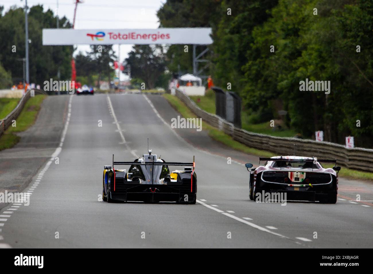 Le Mans, France. 12th June, 2024. 02 BAMBER Earl (nzl), LYNN Alex (gbr ...