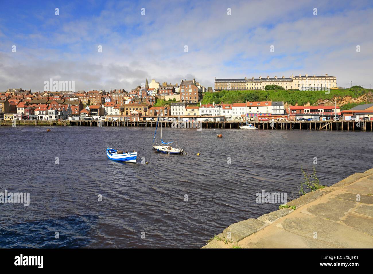 View of Whitby and West Cliff from Tate Hill pier, Whitby, North ...
