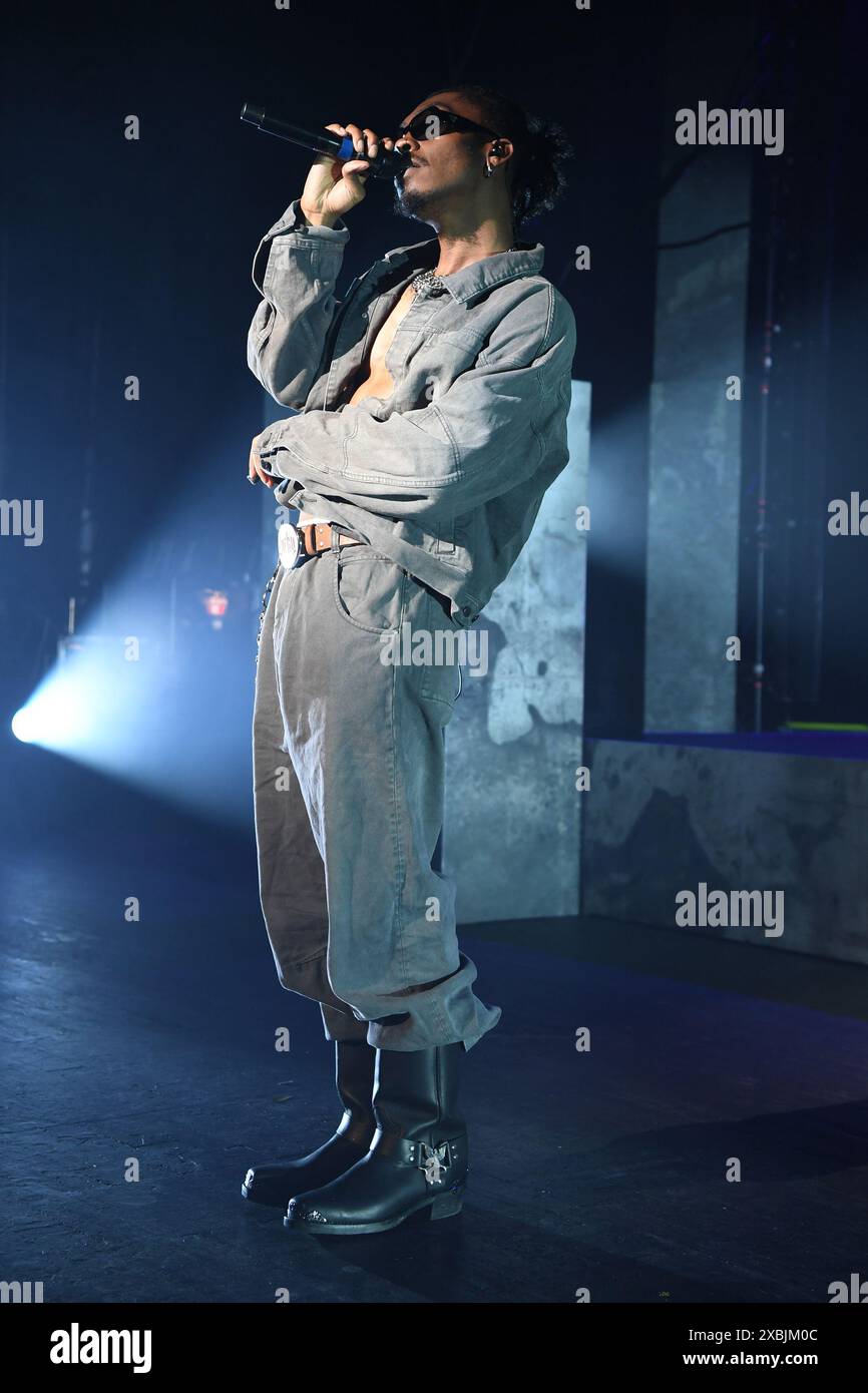 Chase shakur hi-res stock photography and images - Alamy