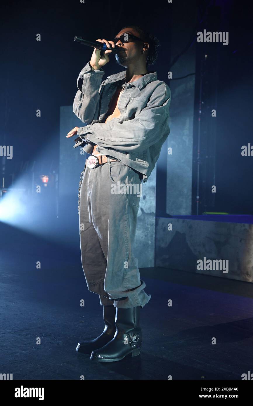 Chase shakur hi-res stock photography and images - Alamy