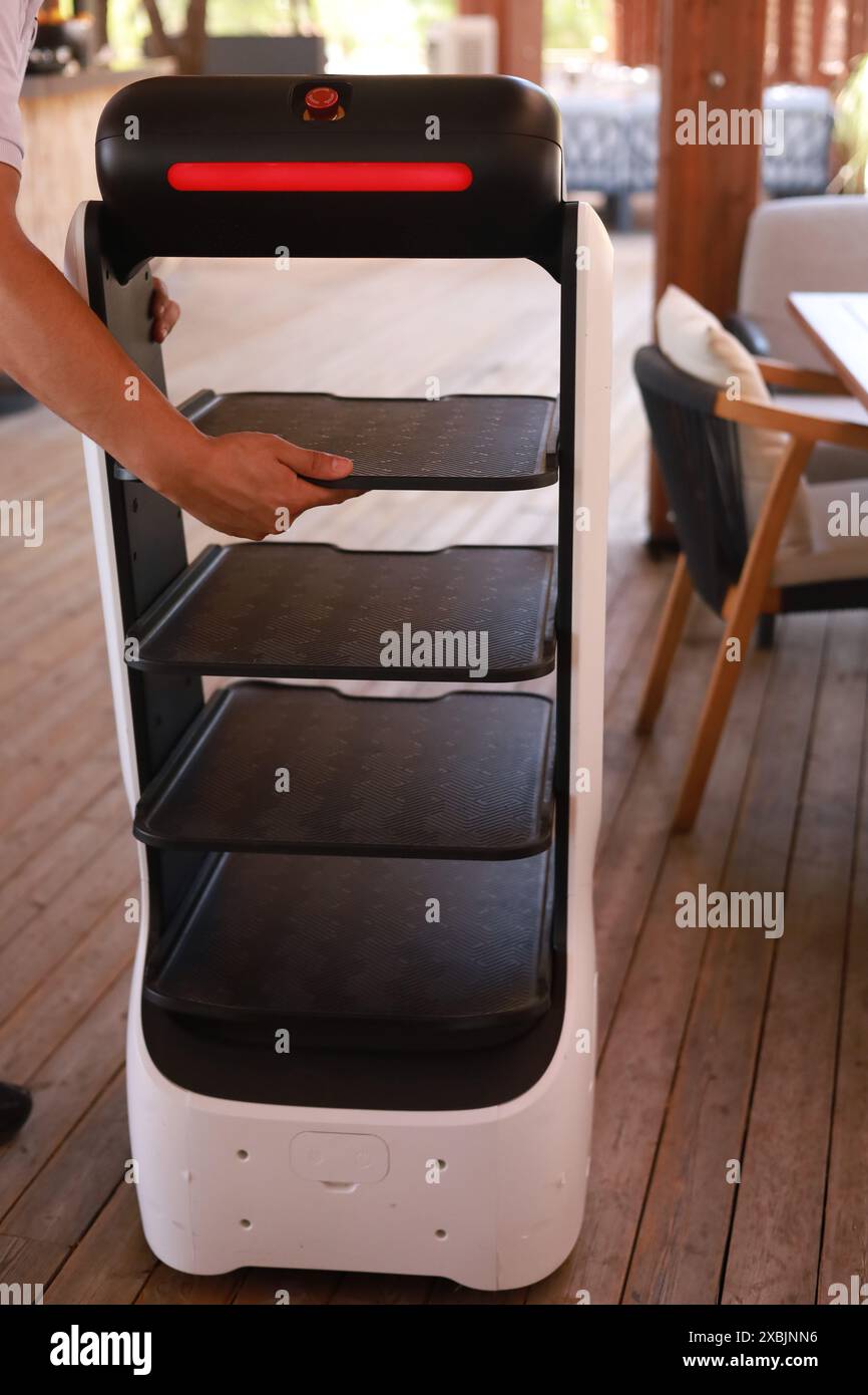 Restaurant design trends hi-res stock photography and images - Alamy