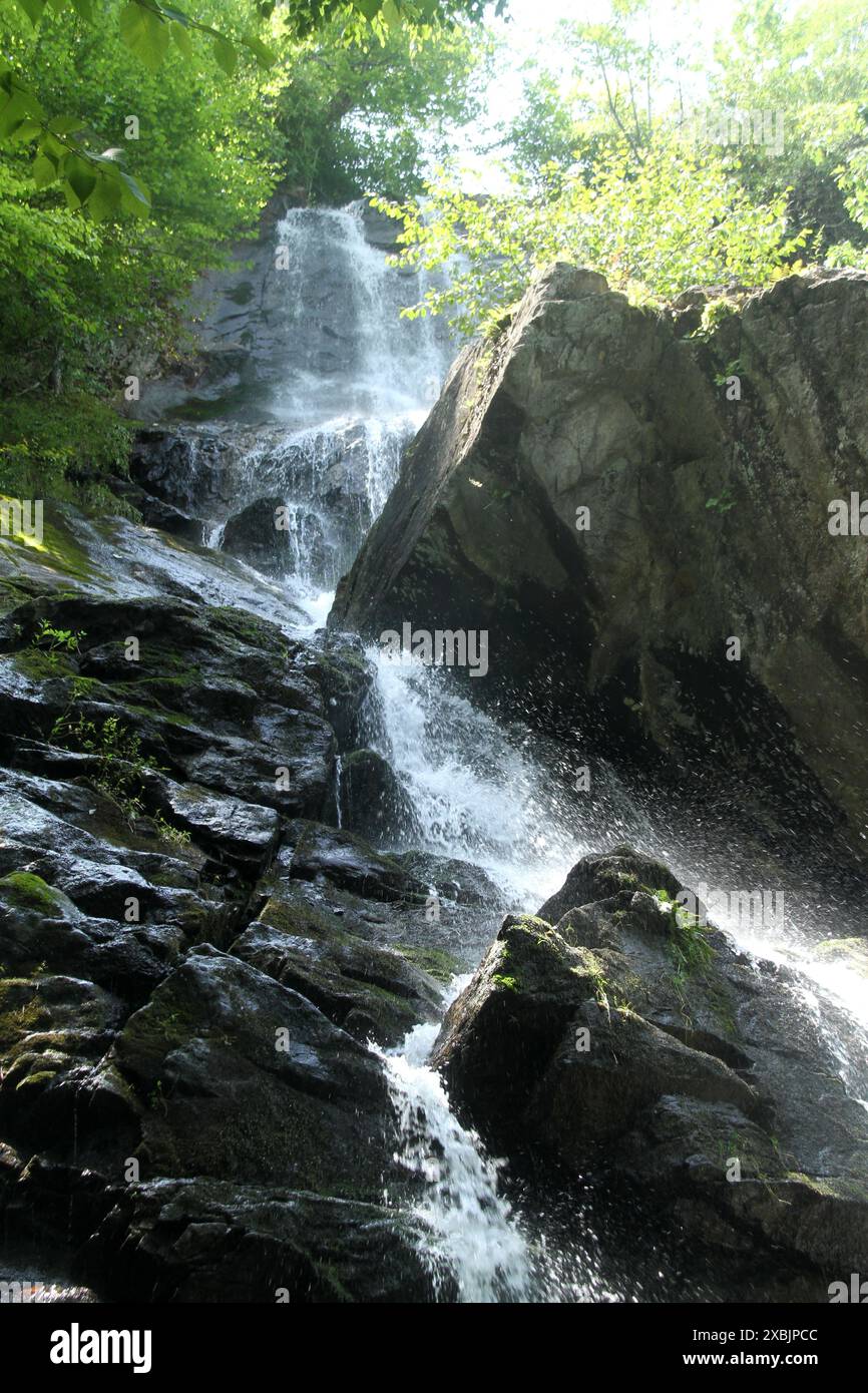 View of the spectacular Apple Orchard Falls in the Blue Ridge Parkway ...