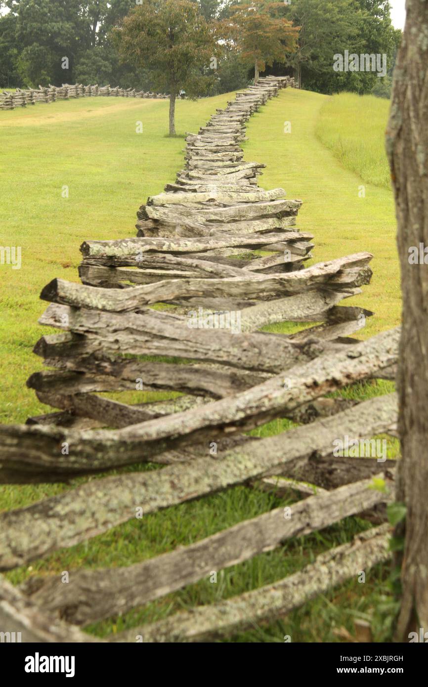 Stacked wood fence hi-res stock photography and images - Alamy