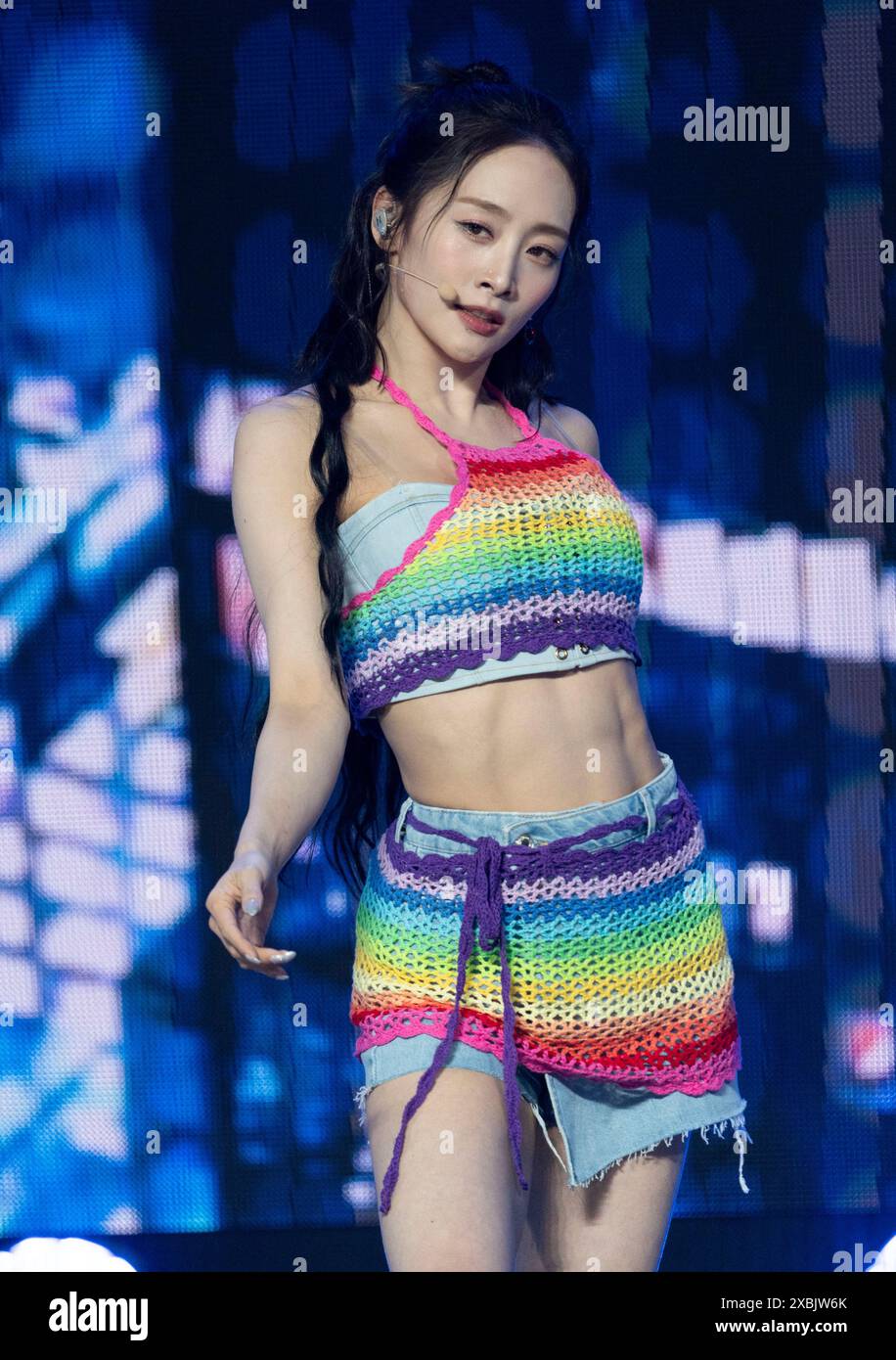South k pop girl group kara hi-res stock photography and images - Alamy