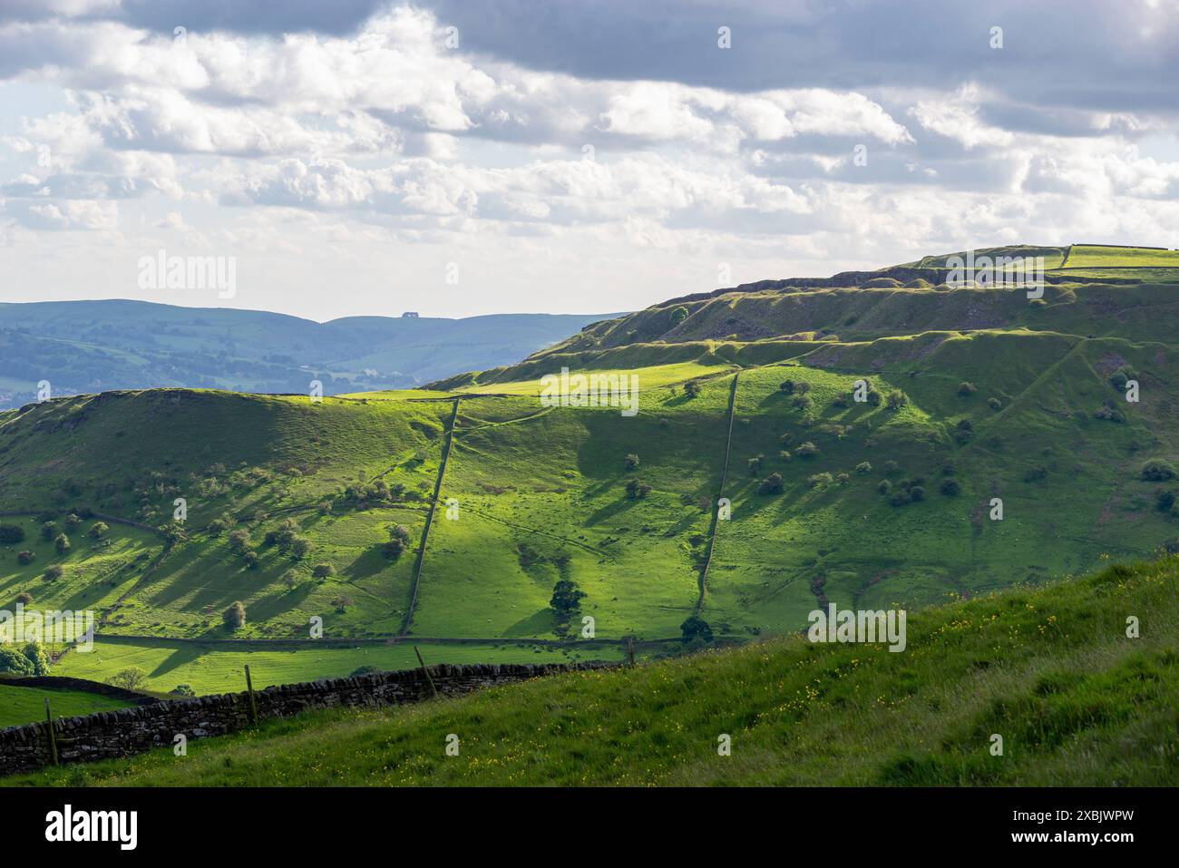 Cracken Edge quarries near Chinley in the High Peak, Derbyshire, England Stock Photo - Alamy