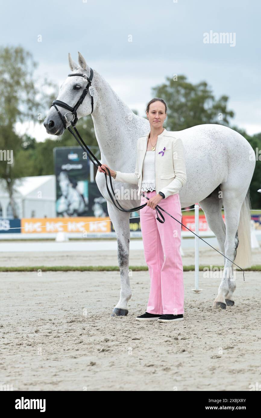 Isabella Innes Ker of Great Britain with Highway during the CCI5* first ...