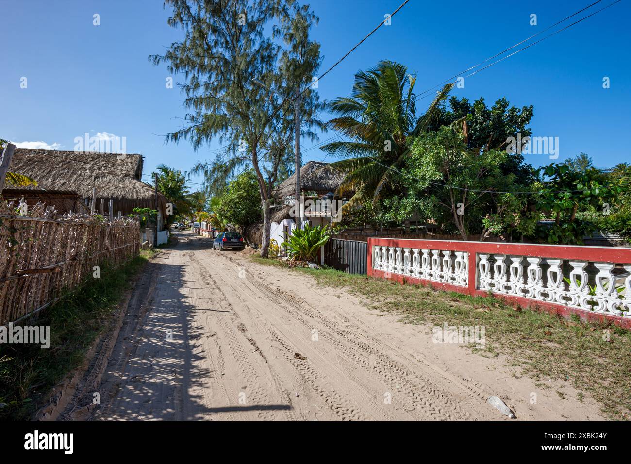 Praia do tofo, mozambique hi-res stock photography and images - Alamy