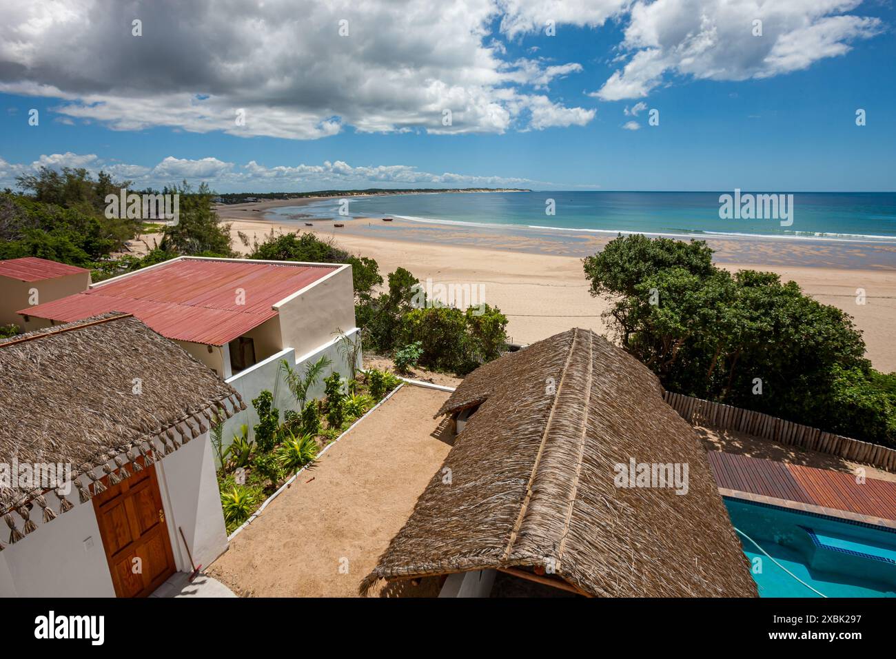 Praia do tofo mozambique hi-res stock photography and images - Alamy