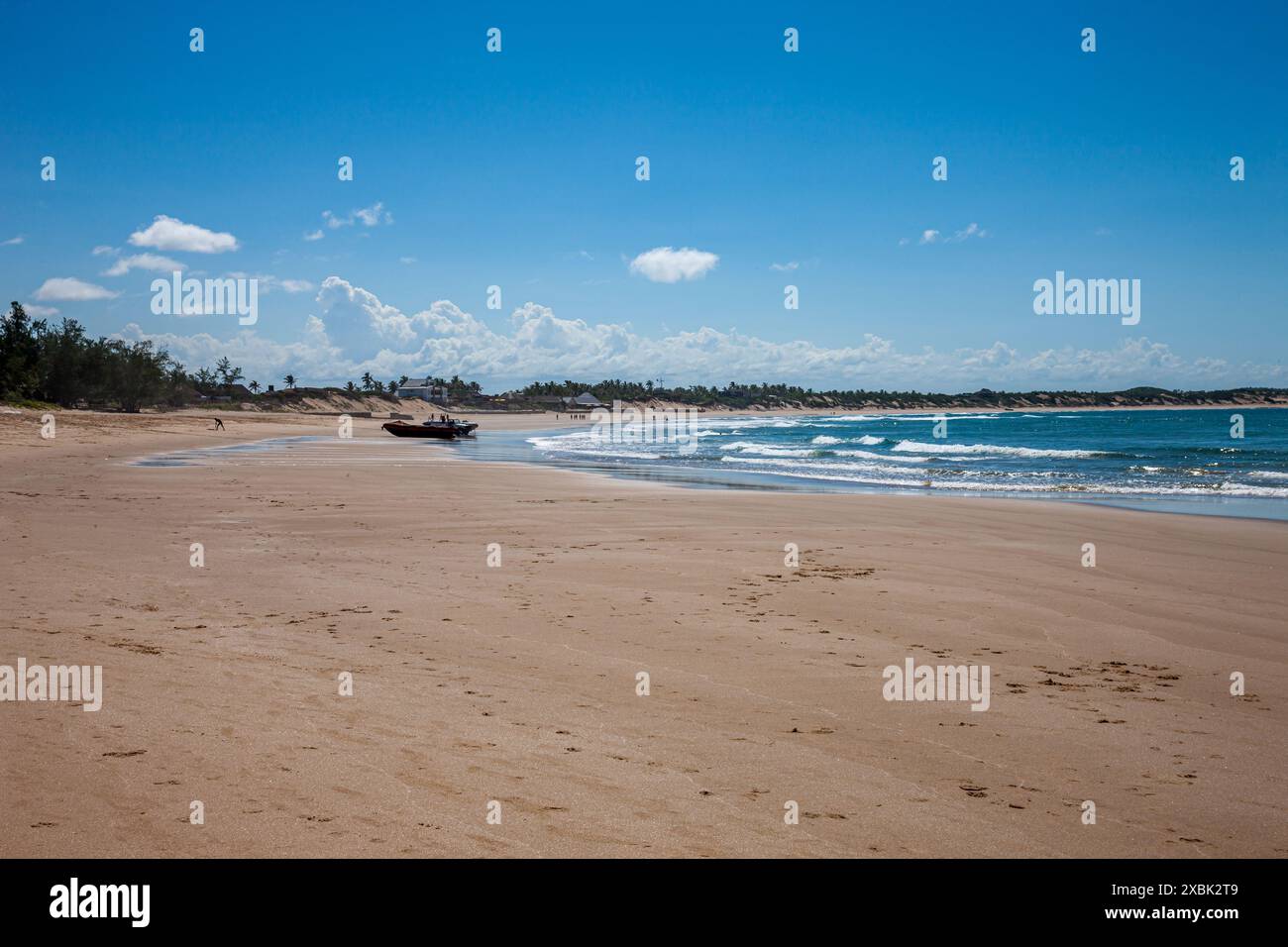 Praia de tofo hi-res stock photography and images - Alamy