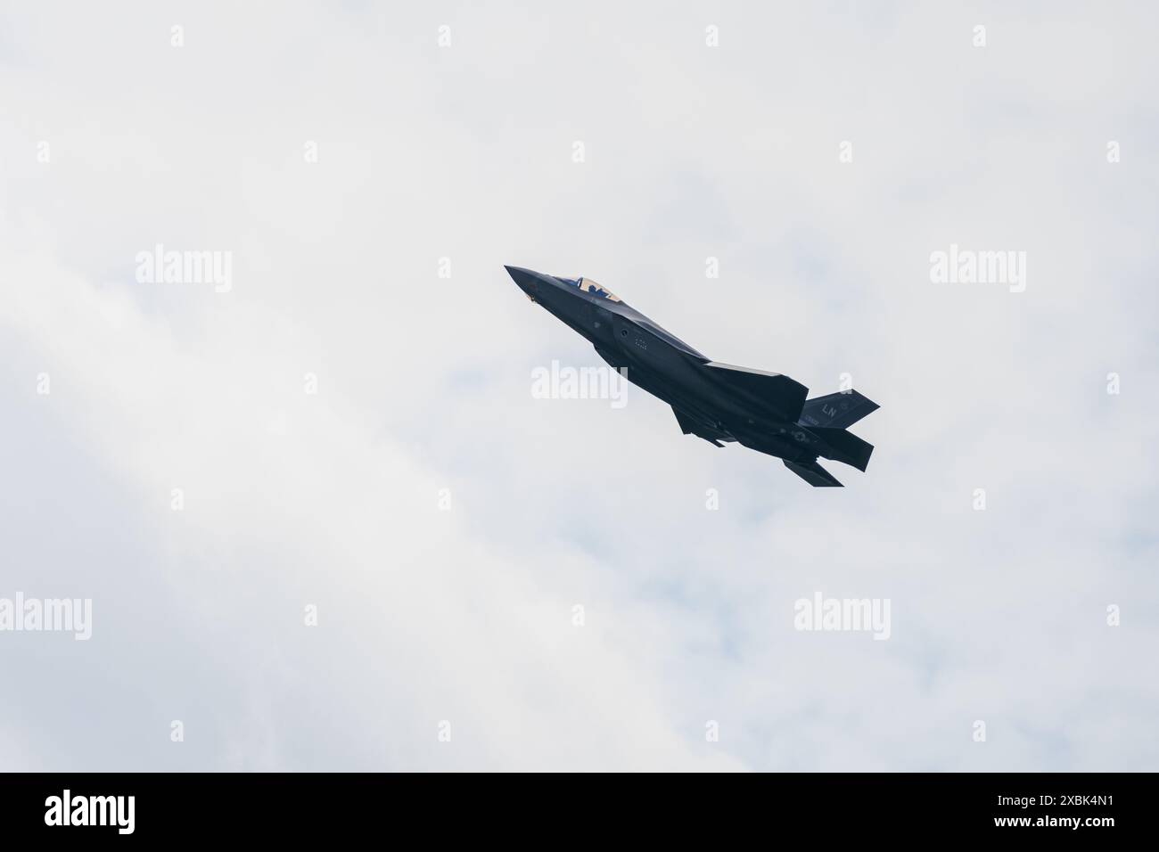 Demonstration flight of the Stealth multirole fighter Lockheed Martin F ...