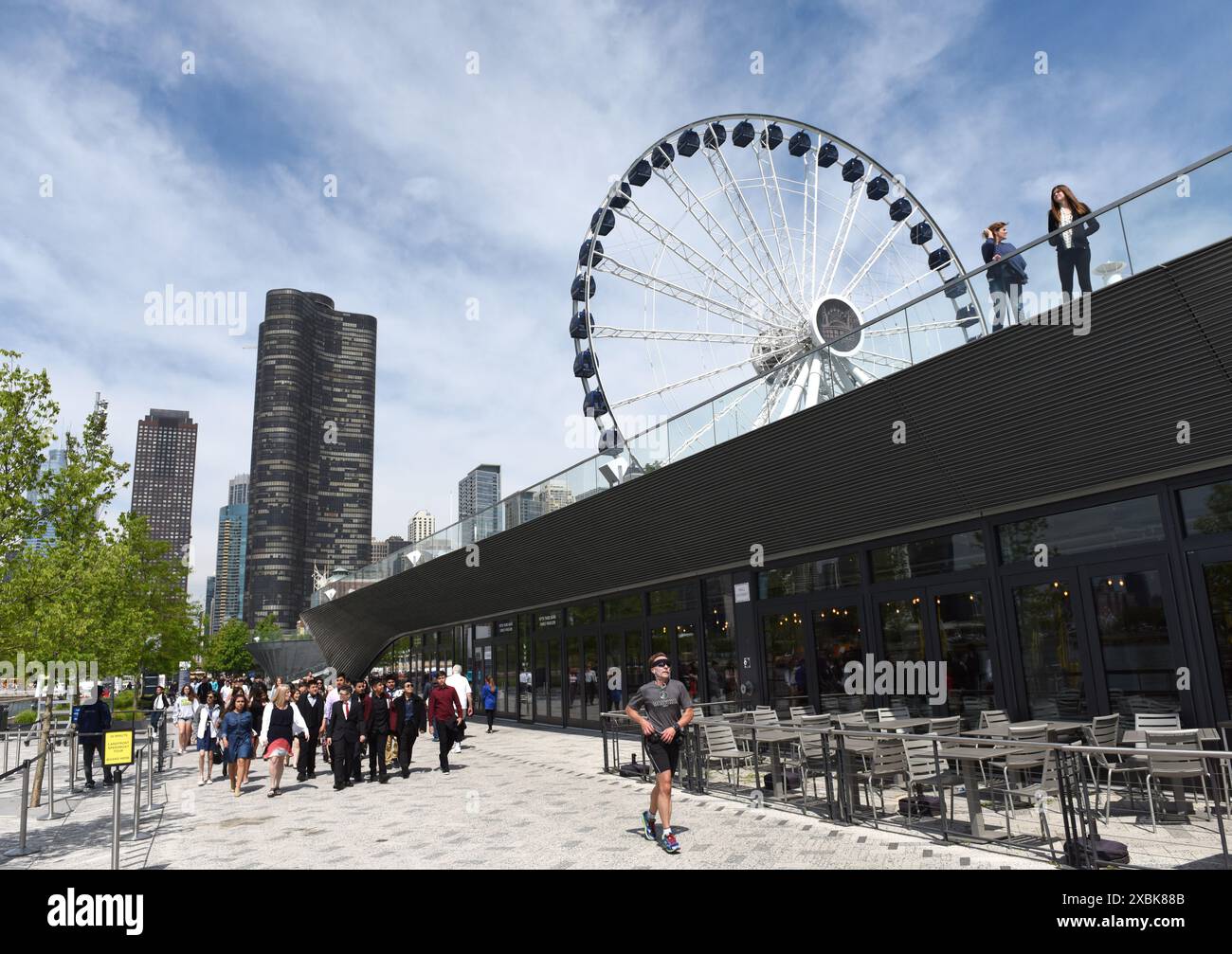 Chicago navy pier usa june hi-res stock photography and images - Alamy