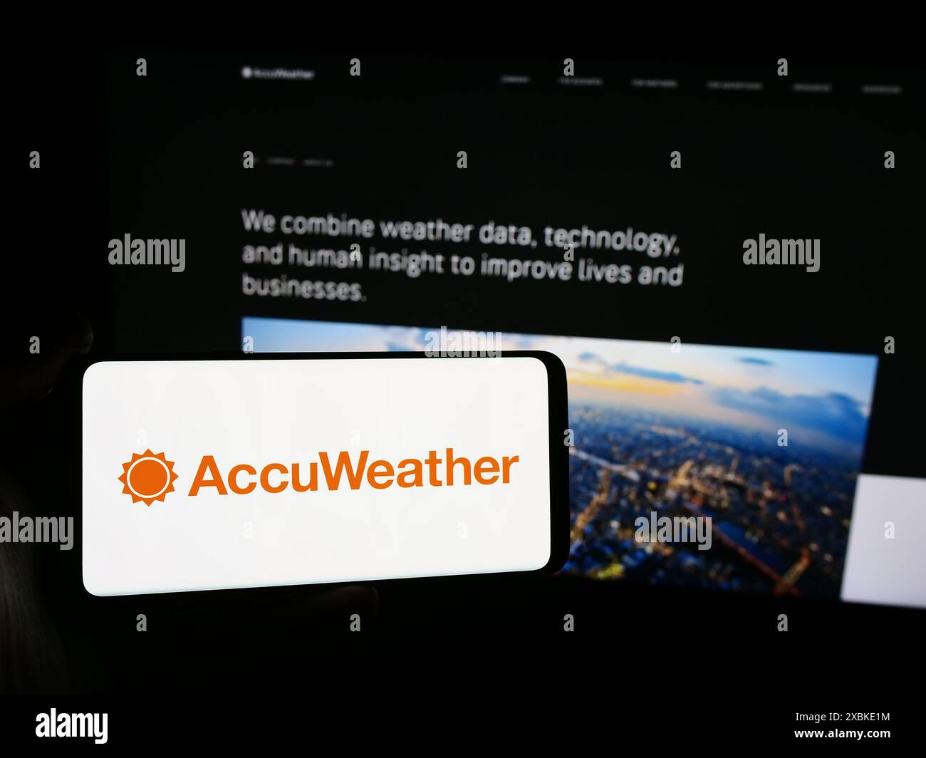 Accuweather weather forecasting hi-res stock photography and images - Alamy