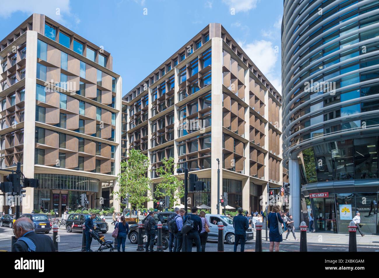 People out and about on the street around the Bloomberg European ...