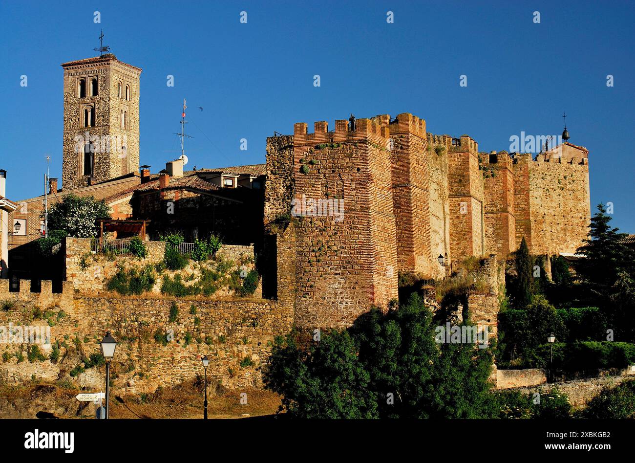 Castle and fortress of Buitrago de Lozoya, Madrid, Spain Stock Photo ...