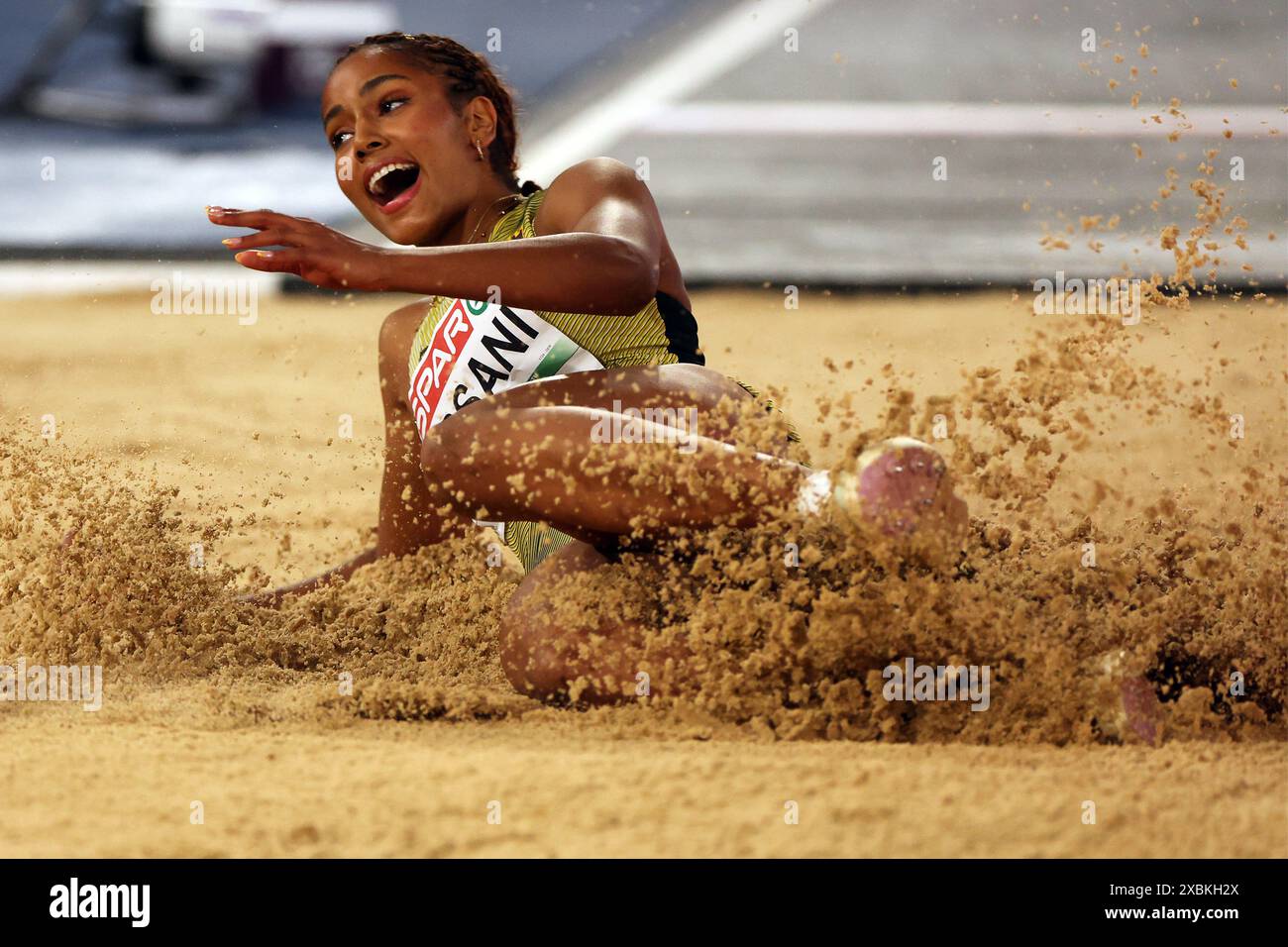 Mikaelle assani hi-res stock photography and images - Alamy