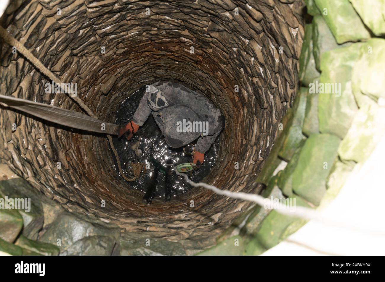 The old well digger hi-res stock photography and images - Alamy