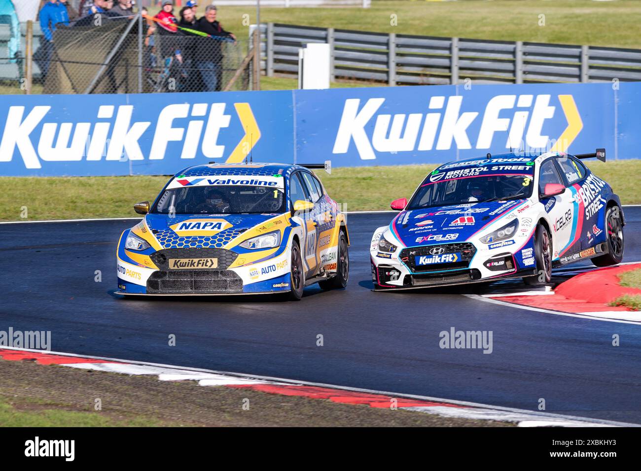 Tom Chilton Launches A Move On Ash Sutton Into Murrays KwikFit British ...