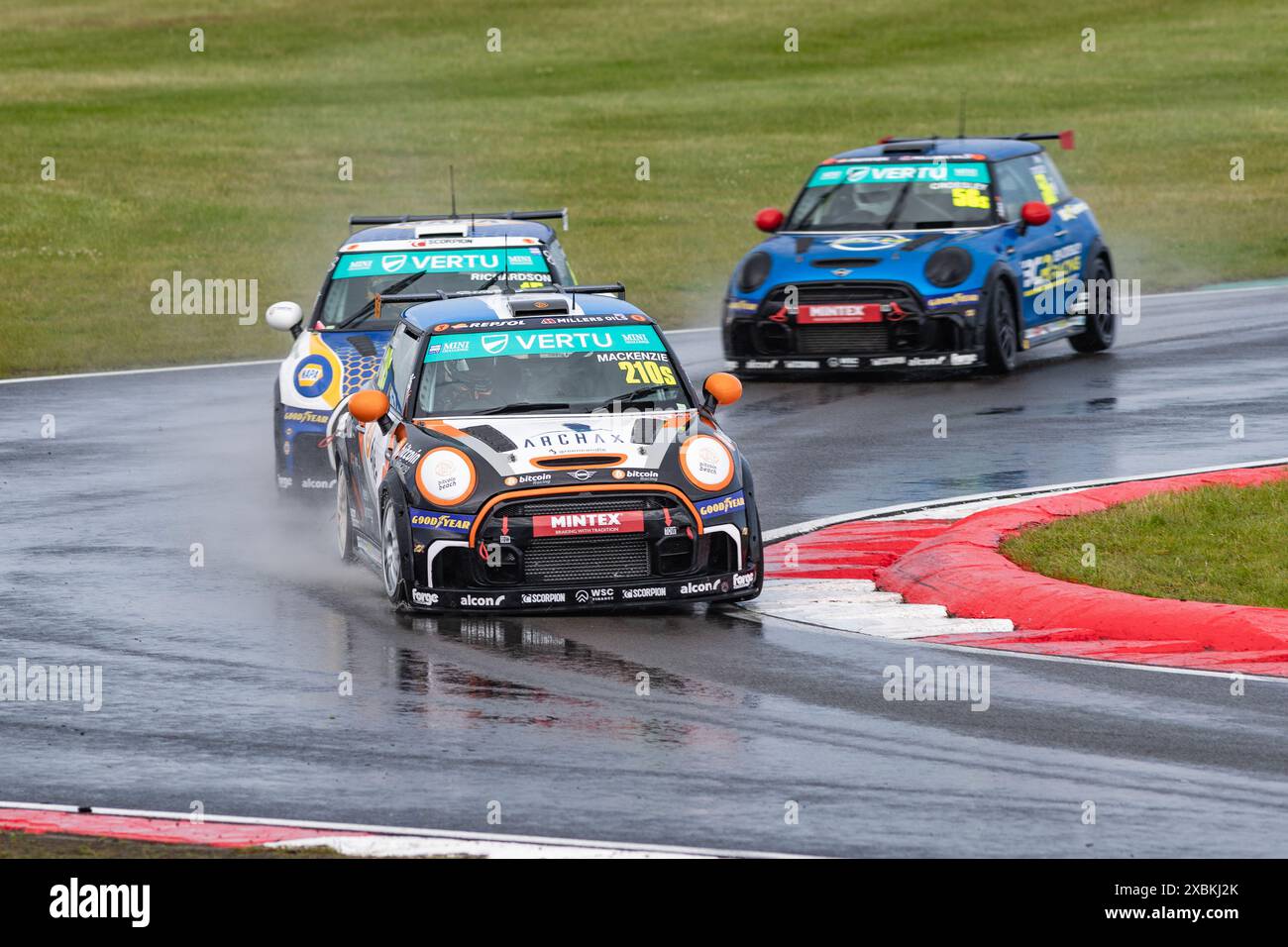 Chris Mackenzie Under Pressure From Cameron Richardson & Ben Crossley ...