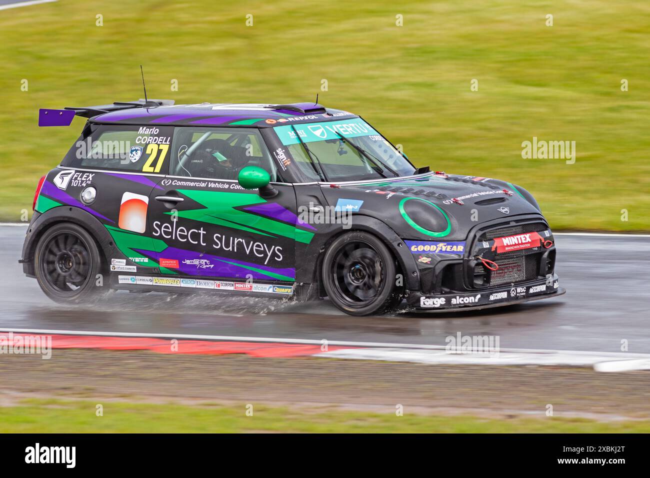 Marlo Cordell Vertu Mini Challenge, Snetterton Circuit, Norwich ...
