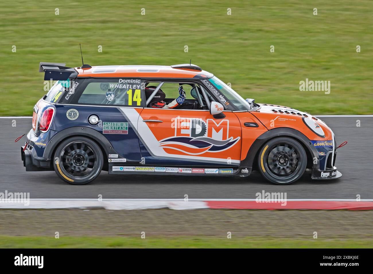 Dominic Wheatley Acknowledges Spectators At The End Of The Race Vertu ...