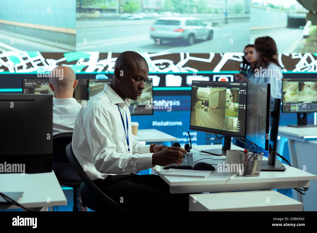 City traffic monitoring map hi-res stock photography and images - Alamy