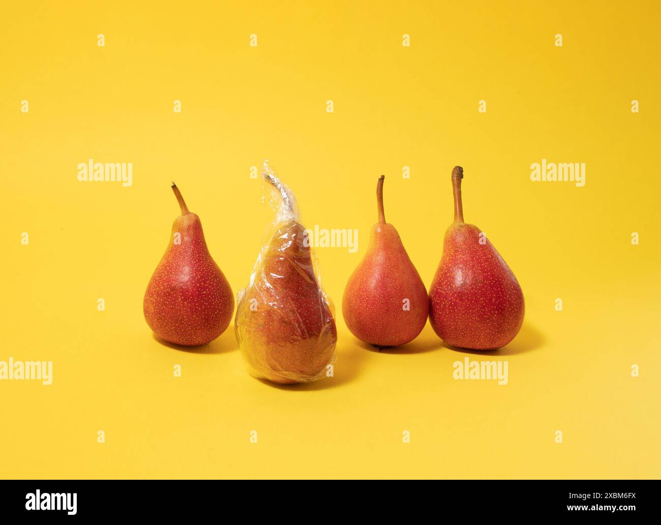 Plastic dynamism hi-res stock photography and images - Alamy