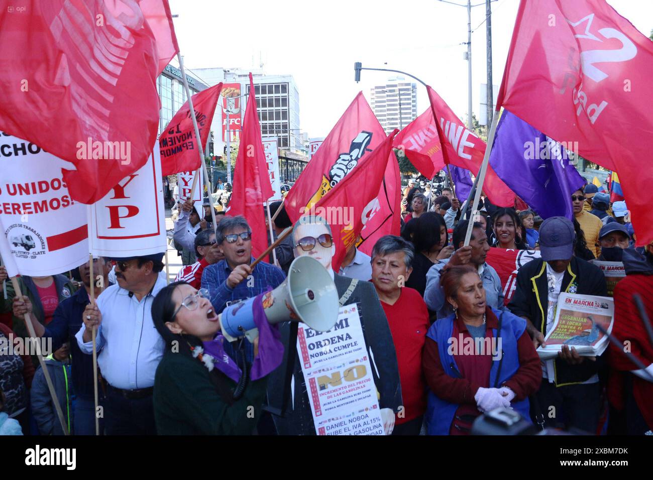 MARCHA MOVIMIENTOS SOCIALES Quito, Wednesday June 12, 2024 March of ...