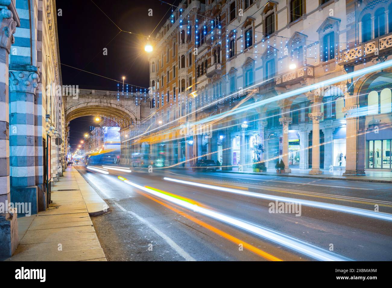 Long exposure shot street night hi-res stock photography and images - Alamy