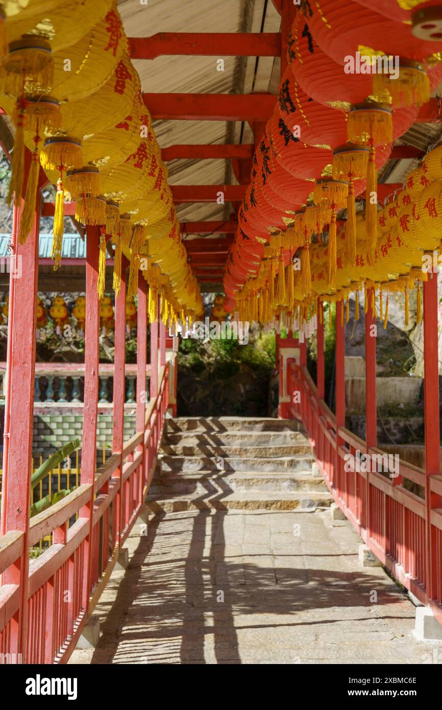Lantern corridor hi-res stock photography and images - Alamy