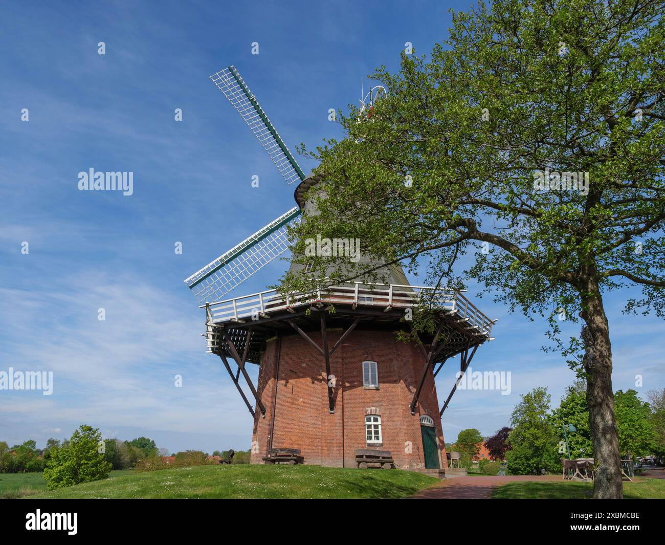 Windmill wheel wind rural hi-res stock photography and images - Alamy