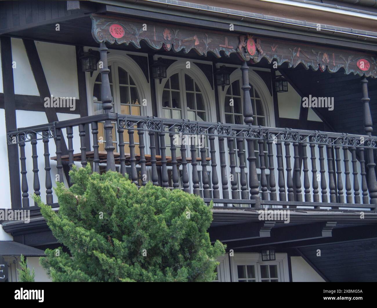 Wooden balcony and railing hi-res stock photography and images - Alamy